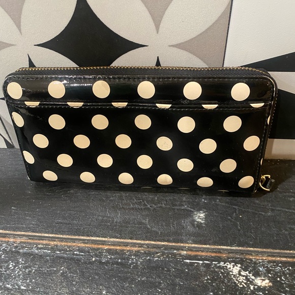 kate spade | Bags | Kate Spade Large Polka Dot Walleteucvery Clean Lots ...
